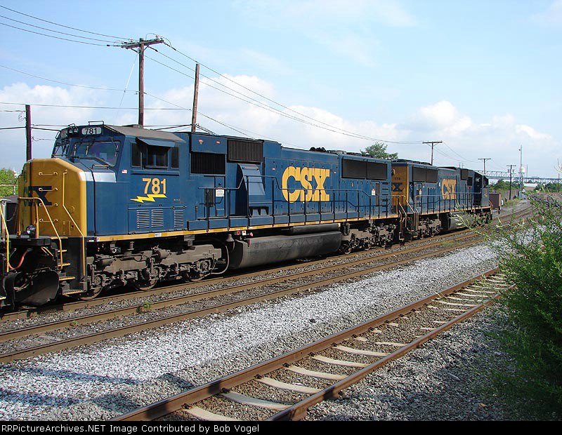 CSX 781